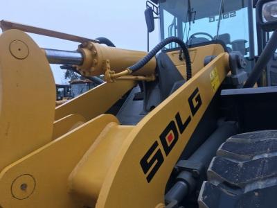 中国 中国No1の構造機械ブランドSdlgは販売、販売の中古の使用された前部積込み機LG953のために17ton LG956の車輪の積込み機を良い状態で使用した 販売のため