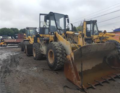 China Japão original fabricou o carregador de 13 toneladas de segunda mão da roda Wa320 de KOMATSU nas boas condições para a venda, KOMATSU usada Front Wheel Loader Wa 320 na venda à venda