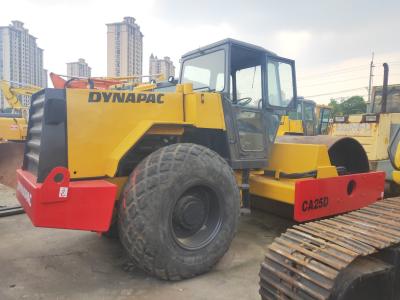 中国 使用されたDynapacのロード ローラーCa301dの振動コンパクターDynapacはスウェーデンからのロード ローラーCa301dの原物を使用した昇進のDynapac Ca301dを使用した。 販売のため