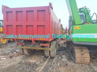 Cina 15 usati Ton Dump Truck Sinotruk Tipper trasportano HOWO su autocarro 375 cavalli vapore sulla promozione in vendita