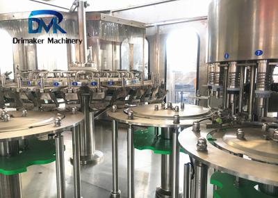 Cina Materiale da otturazione e tappatrice automatici dell'acqua per l'imbottigliamento dell'acqua in vendita