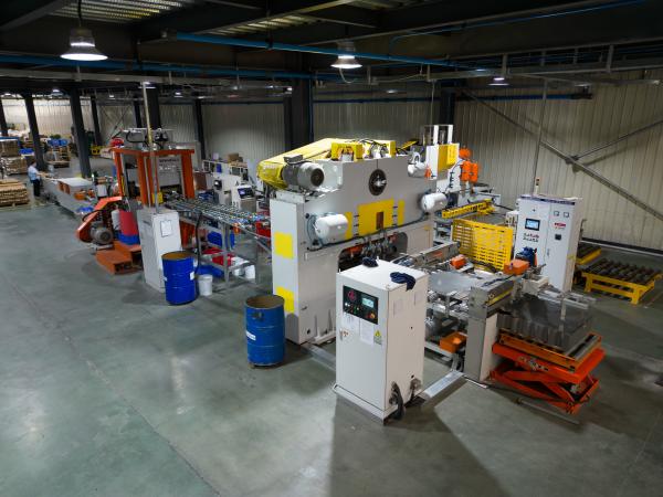 Quality CNC Sheet Feed Press 630-1250KN For Metal End Making for sale