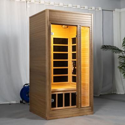 Cina Radiant Indoor Carbon Heaters Mini Wooden Infrared Sauna 1 - 2 Person in vendita