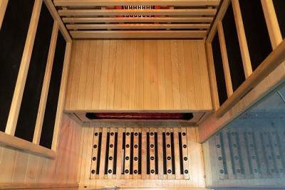 Cina Luxury Solid Wood Canadian Hemlock 1 Person Home Infrared Sauna Wooden Small in vendita