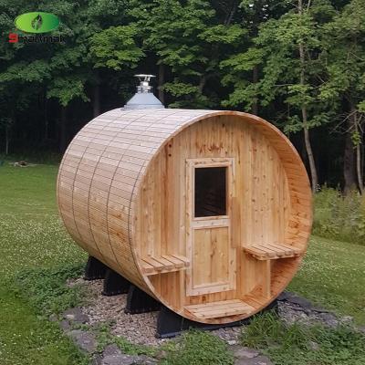 Cina Canada Cedar / Hemlock Wood Large Burning Outdoor Barrel Sauna For 6 Person in vendita