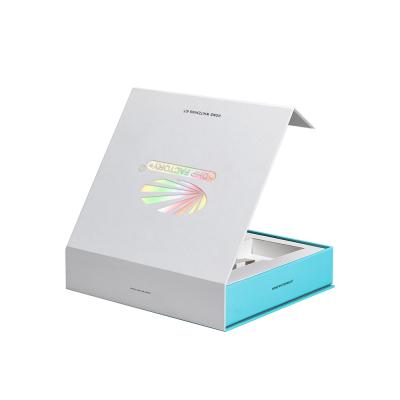 China Caja de contenedor magnético de cartón con bandeja de inserción de papel para una caja de almacenamiento de alineador transparente en venta