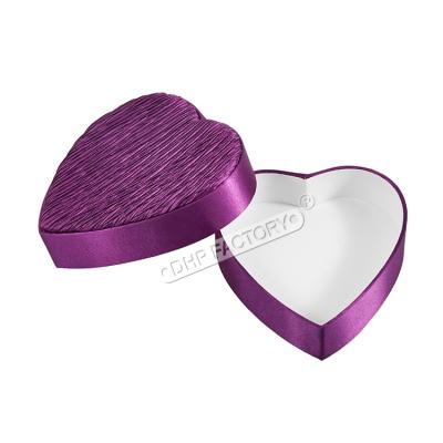 China Premium Coardbard Purple Heart Shape Box For Chocolate Gift Box for sale