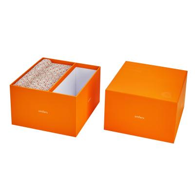 China Caixa de Embalagem para Kit de Clareamento Dental Caixa de Papel Rígido Personalizada para Alinhadores Ortodônticos à venda