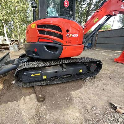 Cina Escavatori Kubota di seconda mano 5 tonnellate Peso 35,5KW Escavatori Kubota KX163 usati in vendita