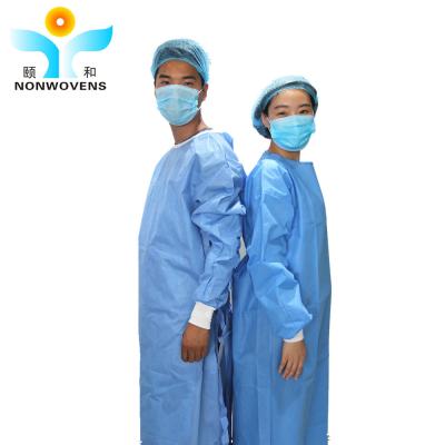 Cina Il dottore eliminabile Gowns ISO9001 dell'abito chirurgico dei legami blu di Wist 4 per la clinica in vendita