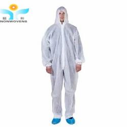 Cina Sms che isola il vestito protettivo eliminabile dell'abbigliamento della tuta con incappucciato e gli stivali in vendita