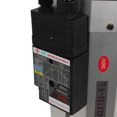 中国 高速 9KW 空気冷却式 CNC スピンドルモーター ISO30 コレクター 7.3Nm 最大トルク 販売のため