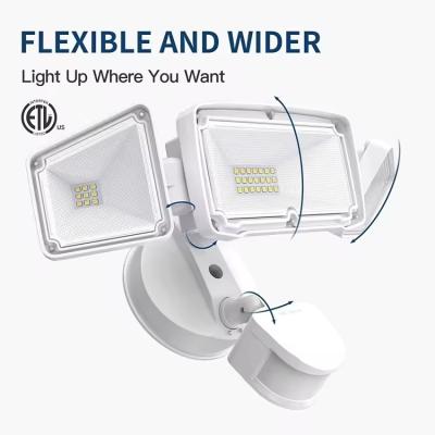 China 20w 28w 39w Garden 3 Head Led Security Lights Motion Sensor Outdoor Adjustable Led Flood Light Ip67 For Outdoor for sale