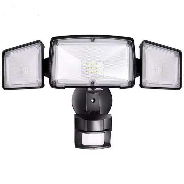 Quality 39W Three-Heads Three Heads Dimmable LED Flood Light for Maximum Luminosity for sale