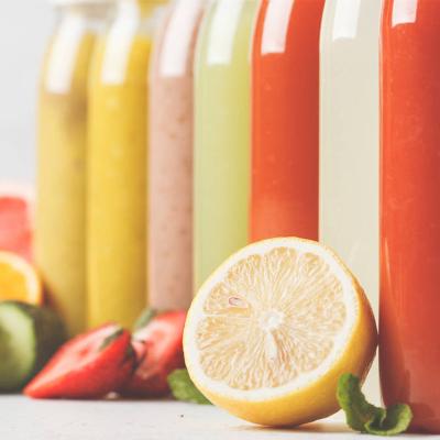 Cina 12oz Juice Bottles di plastica vuoto in vendita