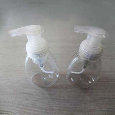 Cina Dimensione di viaggio della bottiglia della pompa della schiuma della bottiglia dello spruzzo del prodotto disinfettante della mano di PETG in vendita