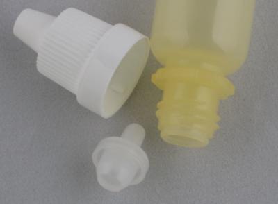 Cina bottiglia di collirio vuota riutilizzabile 8ml intorno alla bottiglia liquida di plastica bianca del quadrato in vendita