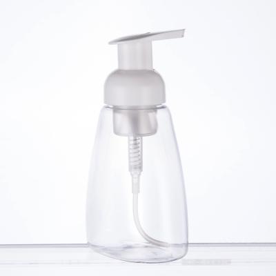 Cina Coperchio a vite della radura della bottiglia 60ml della pompa della schiuma plastica della stampa 180ml in vendita
