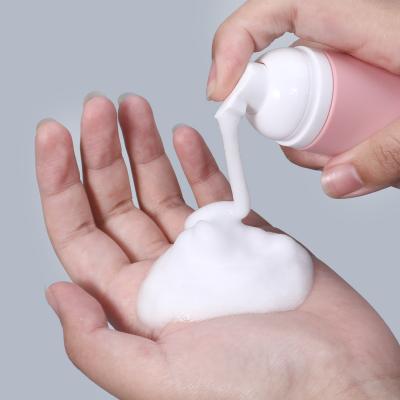 Cina la pompa di schiumatura di plastica vuota riutilizzabile della radura 120ml imbottiglia la bottiglia cosmetica in vendita