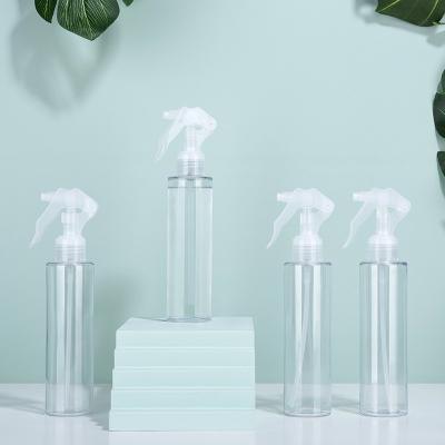 Cina bottiglia di plastica di giardinaggio dello spruzzo della bottiglia dello spruzzo dell'alcool dell'ANIMALE DOMESTICO 250ml~500ml in vendita