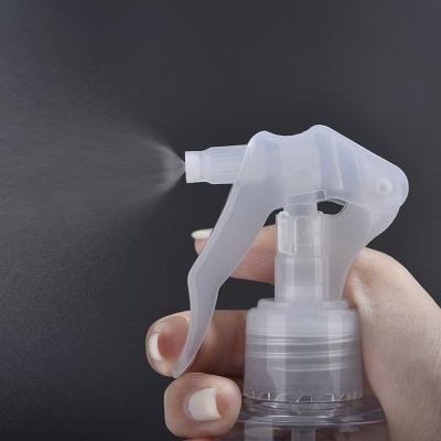 Cina bottiglia di plastica di giardinaggio dello spruzzo della bottiglia dello spruzzo dell'alcool dell'ANIMALE DOMESTICO 250ml~500ml in vendita