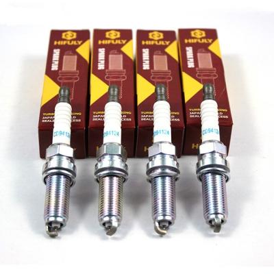 Cina ILKAR7L11 94124 Iridium Platinum Spark Plug PE5R18110 Adatto per Mazda in vendita