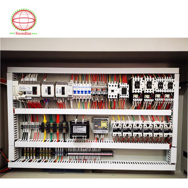 Detailed view of chamber refrigeration components