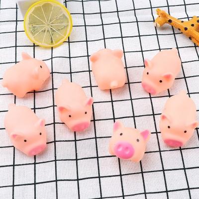 中国 安い卸売プロモーション BPAフリービニール PVC トイ キッズのスキー ミニ 可愛い豚 販売のため