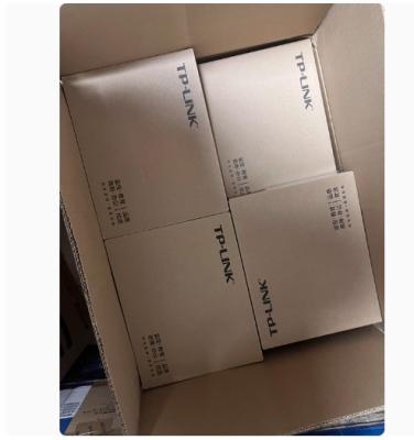 Cina TP LINK TL-SF1008M 8-port 100M Commutatore di rete plug-and-play di piccolo accesso per la rete in vendita