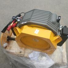 China Torin Elevator Machines 450kg 630kg Elevator Gearless Machine Manufacturers for sale