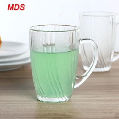 China Transparent phoenix tail design high white glass beer glass with handle for sale