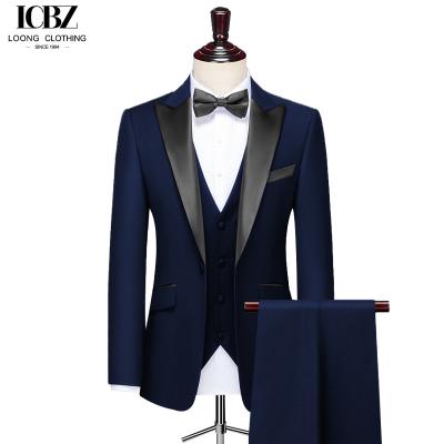 Cina Lunghezza regolare Colore scuro Pistola a un bottone e sciarpa Collare di seta di lapel Abiti da lavoro da uomo in vendita