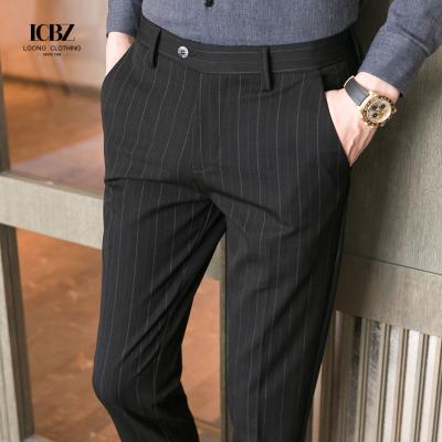Cina Pantaloni d'autunno per uomini con strisce spesse e design a fascia media in vendita