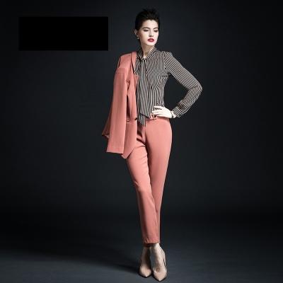 Cina Blazer Slim Fit Professionista Per Donne Abiti Da Negozio Per Donne Da ufficio Due pezzi in vendita