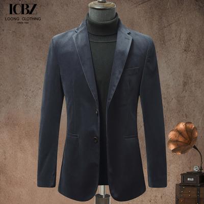 Cina Giubbotto da uomo in corduroy con veloce a righe e bottone a corno in vendita