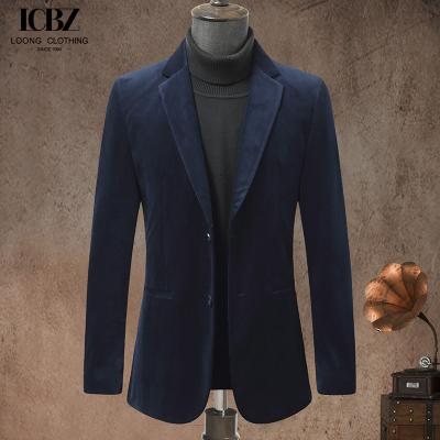Cina Giubbotto da uomo in corduroy con veloce a righe e bottone a corno in vendita