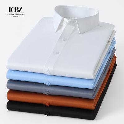Cina Custom LOGO Camicie a nastri a piatto per uomo in abbigliamento snello Tessuto confortevole e traspirante in vendita