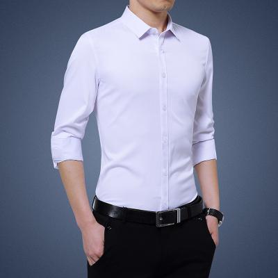 中国 ターンダウン コラー プラスサイズ 男性用Tシャツ 固色 長袖ドレスシャツ 男性用 販売のため