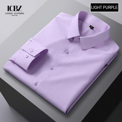 Cina Maglietta da uomo in tessuto tricolore a maglia per il viaggio in primavera in stile bianco di fascia alta in vendita