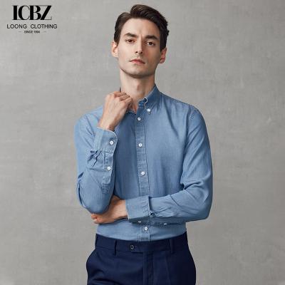 Cina Summer Cotton Slim Fit T-shirt francese da uomo Custom OEM Light Blue per business casual in vendita