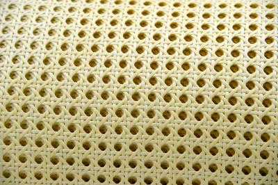 China 1/2” and 9/16” Open Mesh Plastic Webbing for sale