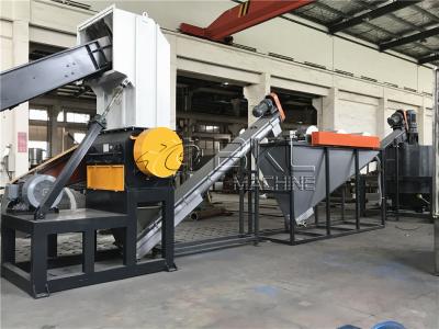 Cina Separazione schiacciando l'animale domestico di plastica 500KG H delle lavabottiglie 150kw in vendita