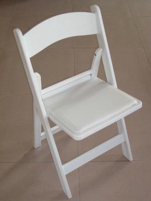 中国 白い Armless 樹脂の折りたたみ椅子 販売のため