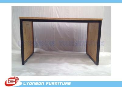 Cina Black metal display table retail sale shopping mall MDF display table in vendita