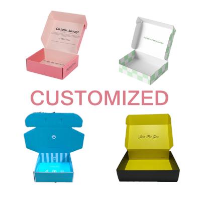 Cina Cilindro di cartone stampato con logo personalizzato per olio di lucidatura per unghie Spedizione e imballaggio regalo in vendita