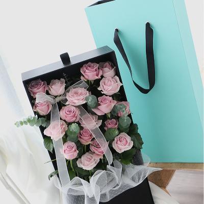 China Custom Logo Rectangle Florist Display Cardboard Paper Rose Packaging Boxes Fancy Style for sale