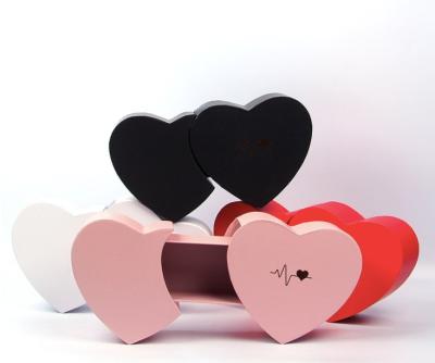 China Creative Double Heart Shaped Flower Box Love Drawer Gift Packaging Box for OEM Service for sale