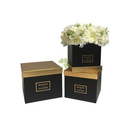 China Starrkarton-Hamper-Blütenkästen Custom-Logo Goldfolie-Stempeln für Rose-Verpackungen zu verkaufen