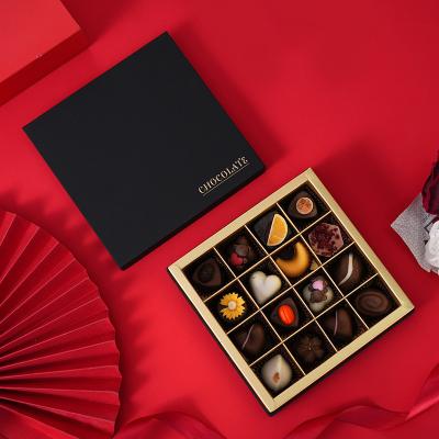 China Chick aangepaste karton handgemaakte cadeau doos voor het verpakken cadeau snoep Te koop