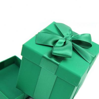 Cina Confezione regalo natalizia personalizzata in carta quadrata con coperchio in vendita